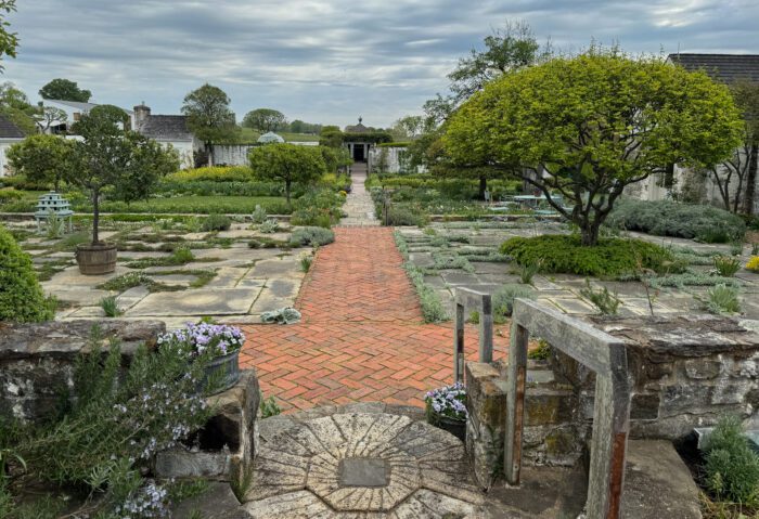 Little Oak Spring - Garden Club of Virginia